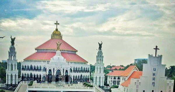 Edapally Church | Blue Bird Travels