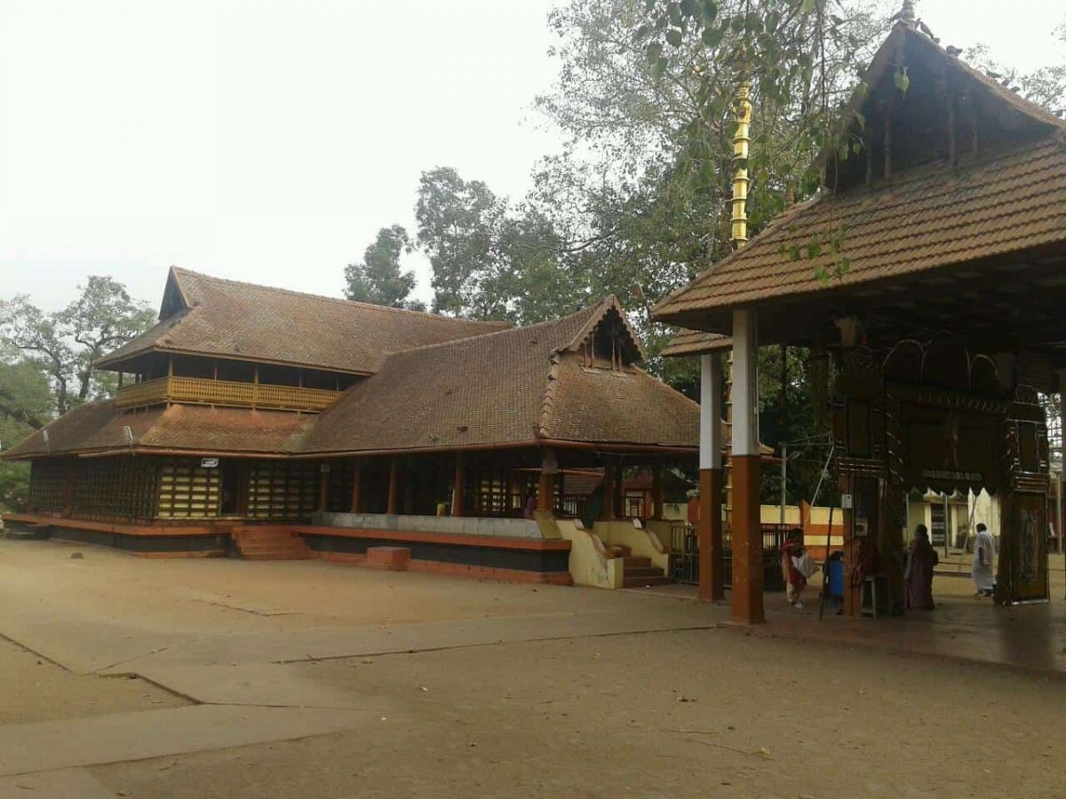 Sree Maha Vishnu Temple Mullakkal | Blue Bird Travels