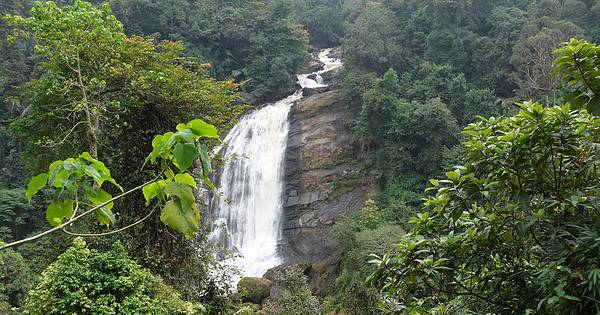 Discover the Hidden Gem of Munnar: Valara Waterfalls